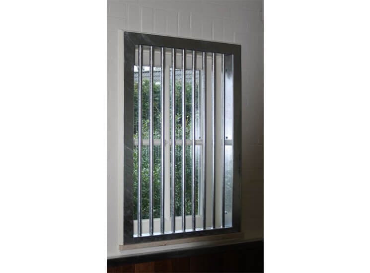 Raambescherming Stal en Paardenbox van Rutjes